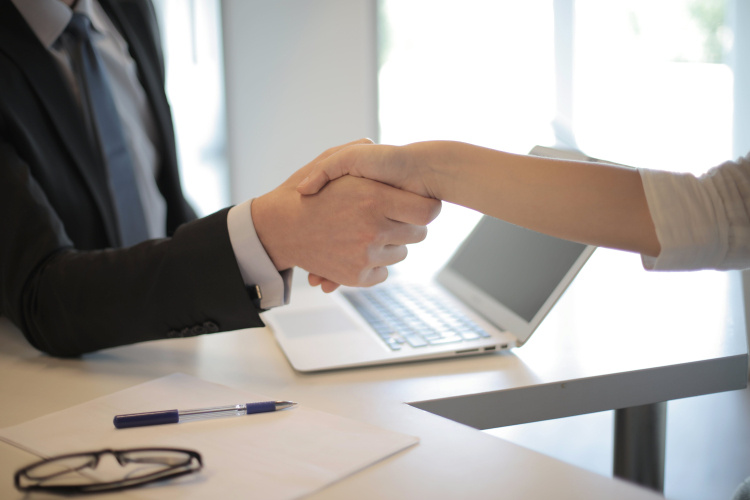 Top Hiring Trends Shaping HR in 2024 | HONO