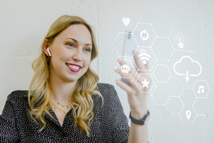 Cloud HCM Solutions in HR | Revolutionizing Workforce Management